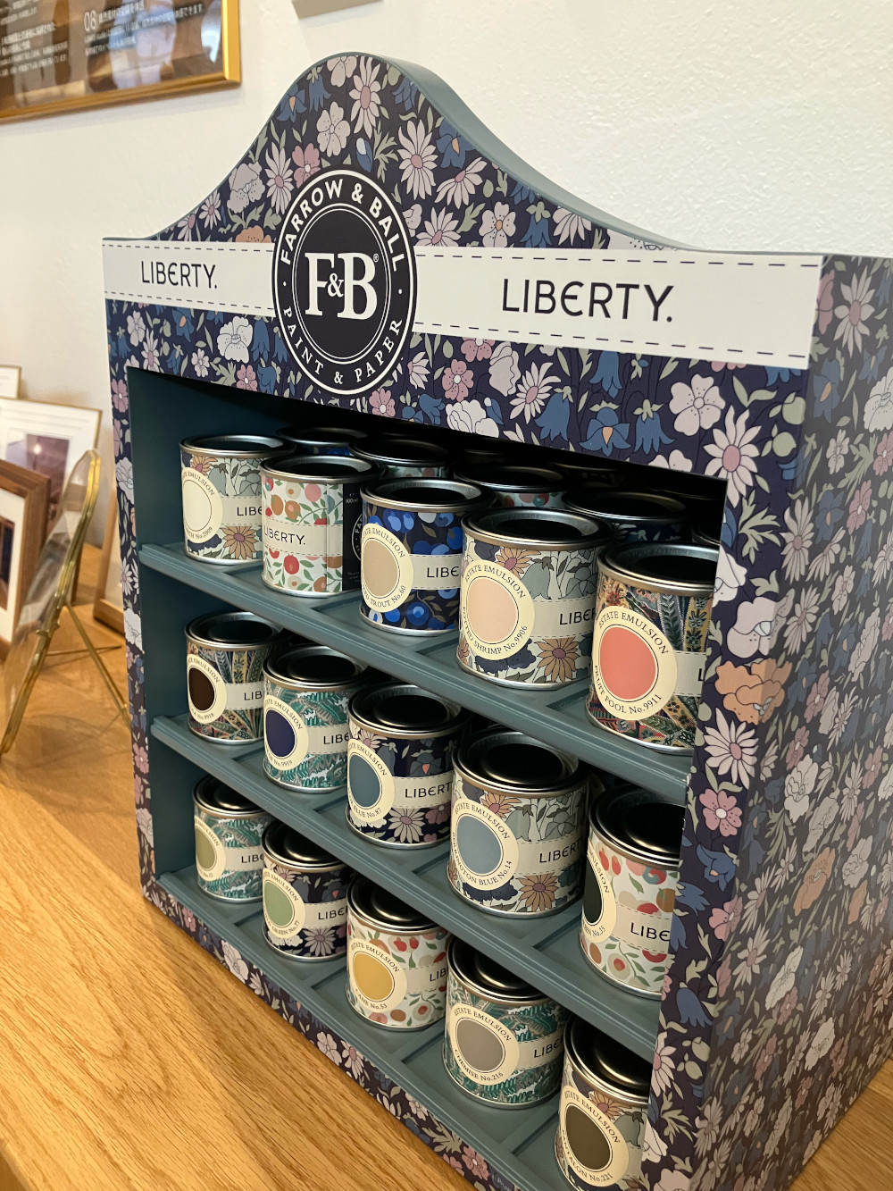 FARROW＆BALL×Liberty サンプルポットディスプレイが届きました♪ | 柴崎 あすか@OKUTA ｜リフォーム・マンション ...